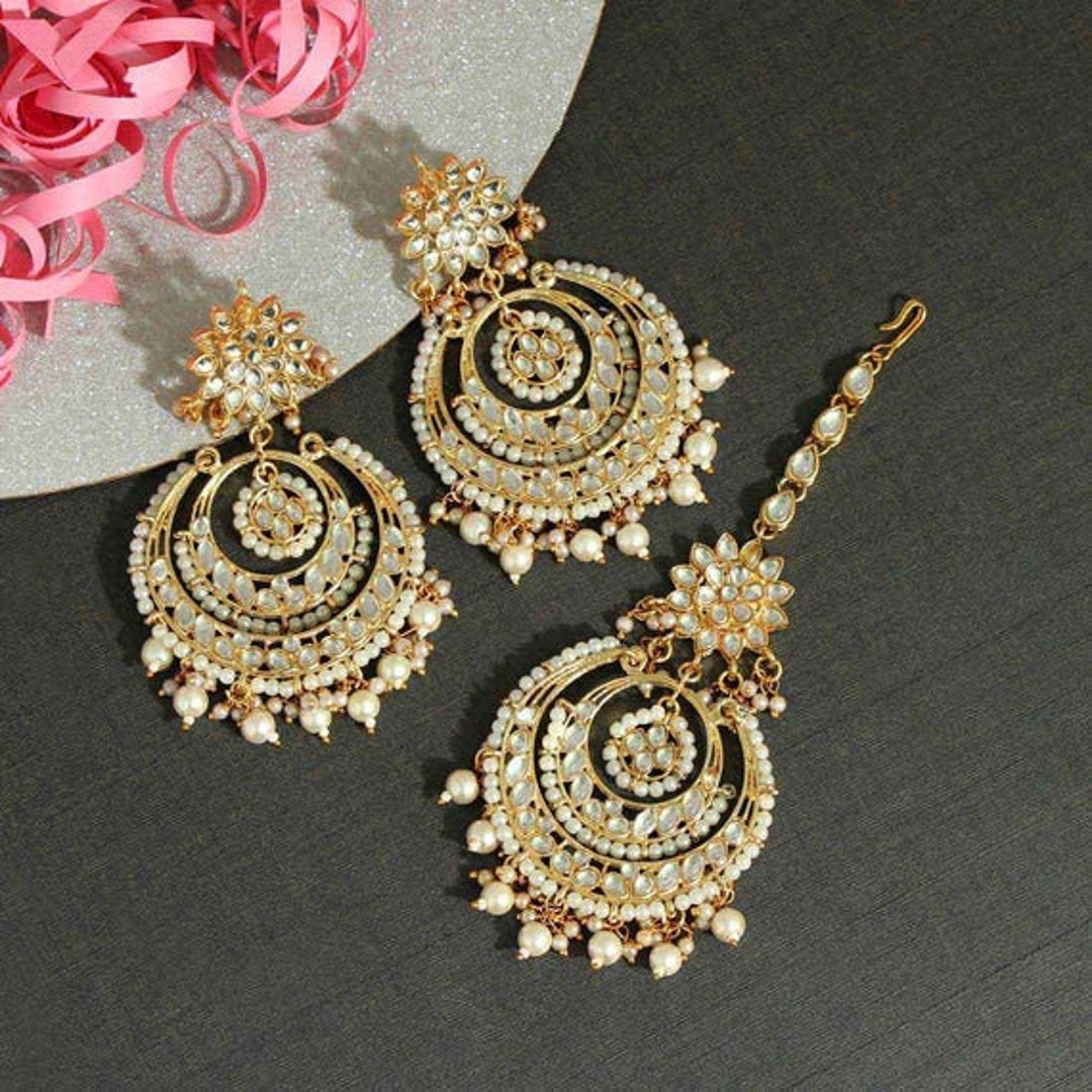 White Kundan Chand Bali Earring & Tikka Set - Etsy