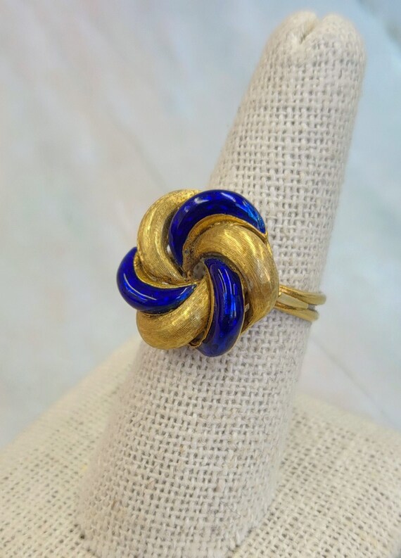 vintage blue enamel 18k - Gem