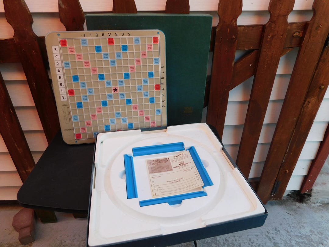 Vintage TURNTABLE & Tile Holders ONLY Blue Box Scrabble Deluxe Edition ...