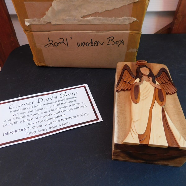 Carver Dan Box - Etsy