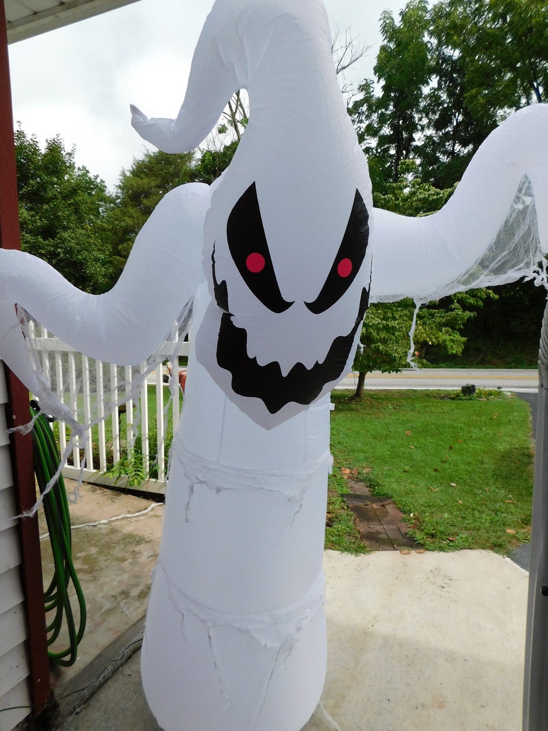 Airblown Inflatable Halloween 7 Ft Foot Floating Ghost LIGHTS UP Air ...