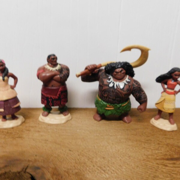 Maui and Moana Figures - Etsy