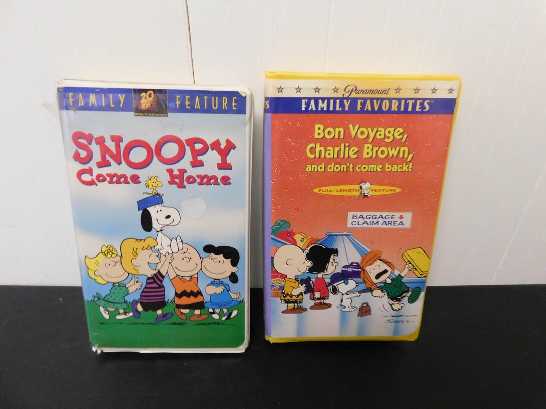 PEANUTS Charlie Brown Snoopy Lot of 2 Movie & Show VCR VHS Tapes Snoopy ...