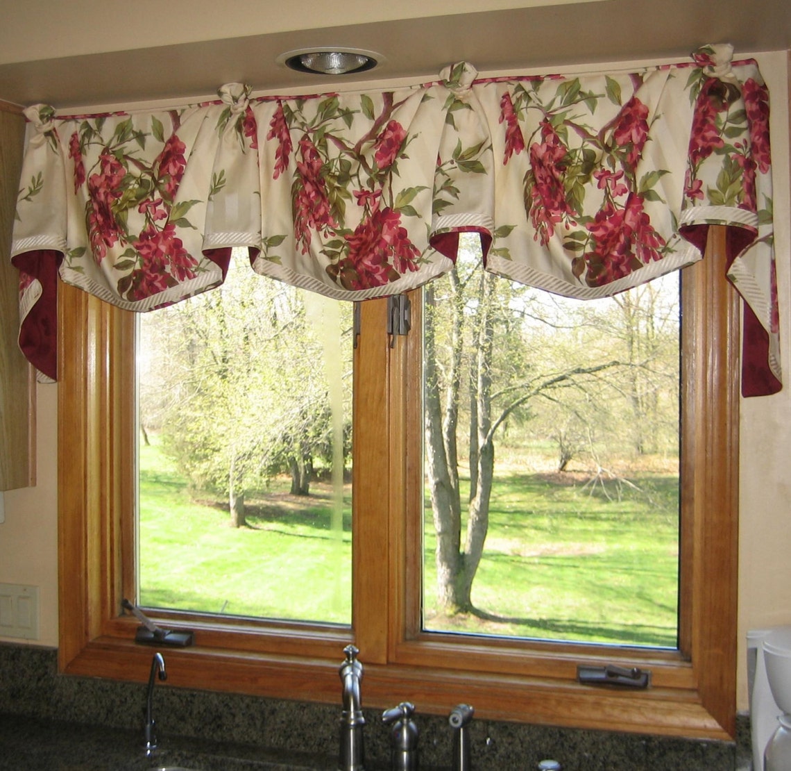 Casual Empire Valance W/knots-made to Order your Fabricmy - Etsy