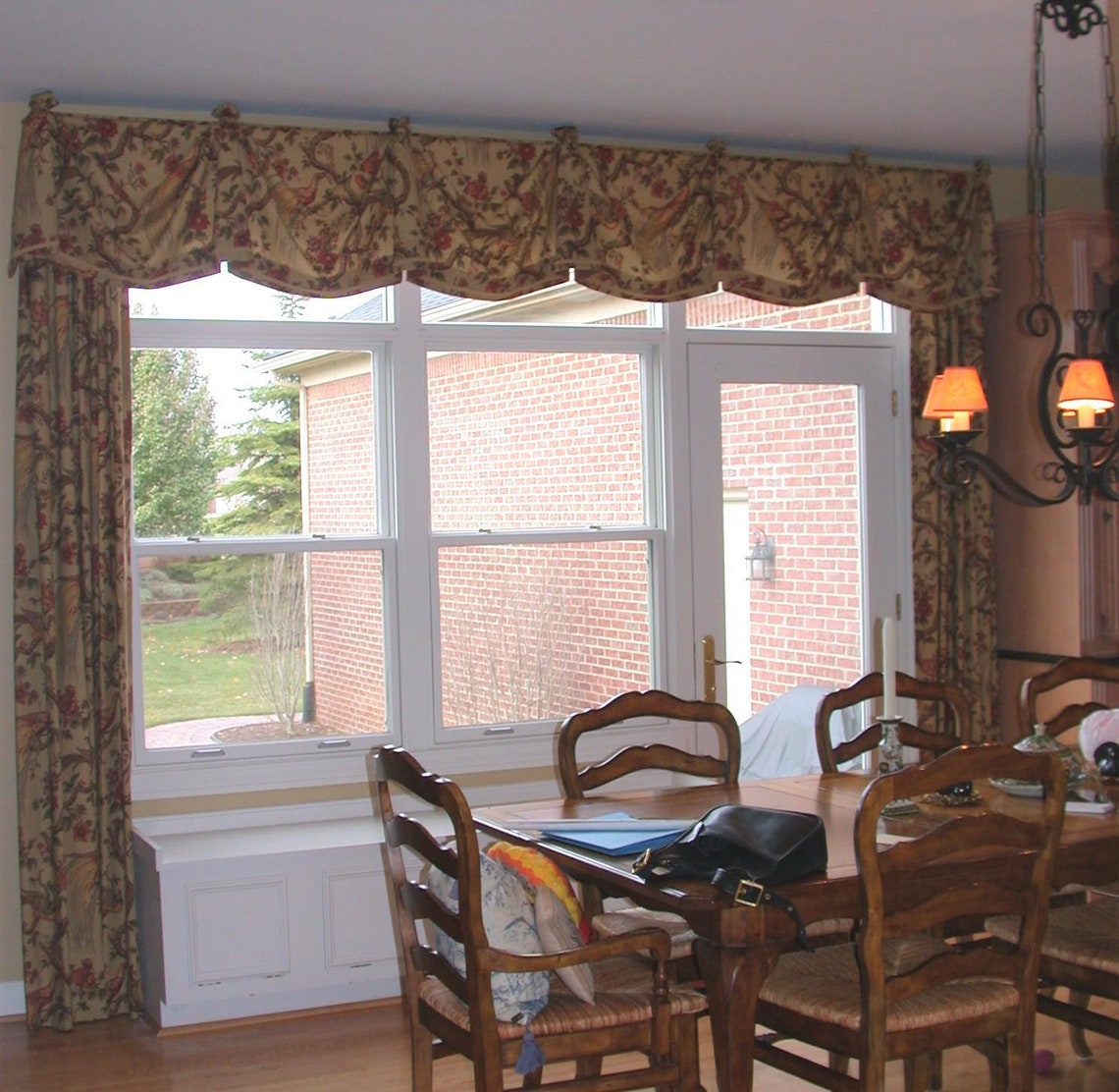 Casual Empire Valance W/knots-made to Order your Fabricmy - Etsy