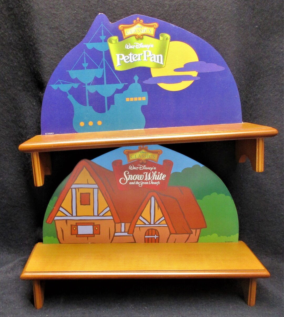 No.3661 Disney Figurines Display Shelves Snow White and Peter Pan, No ...