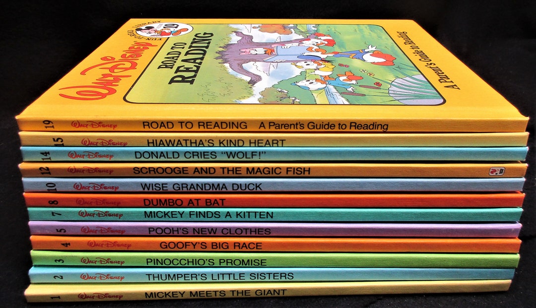 No.3825 Disney, 12 Hard Cover Story Books, 12 Pieces All in Near Mint ...