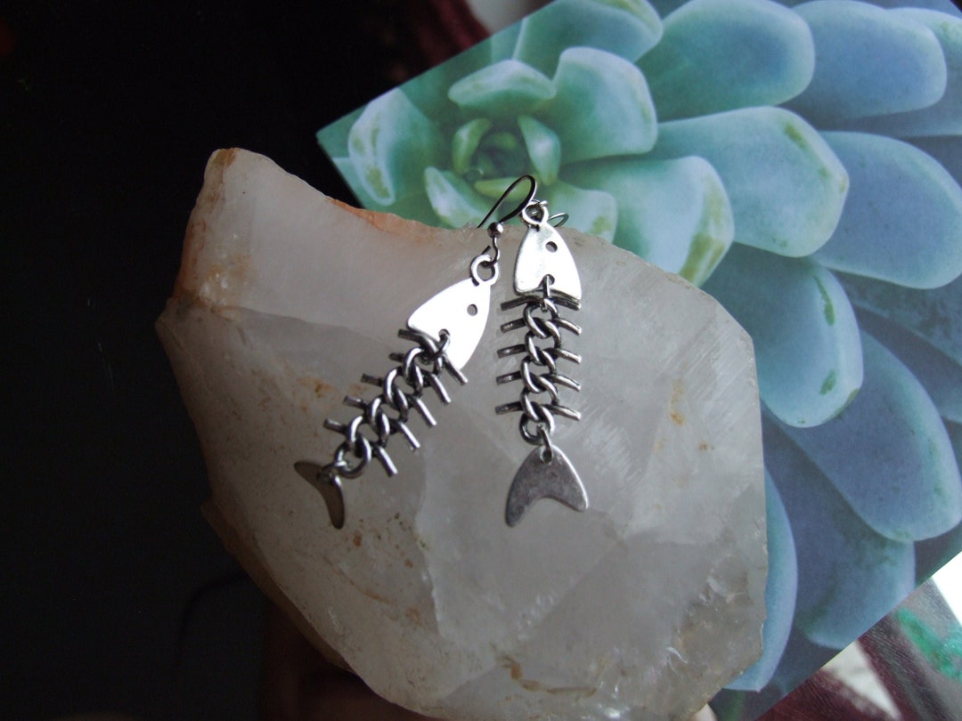 Cute Moveable Fish Bone Earrings / Fish Bone Dangle Earrings / Goth ...