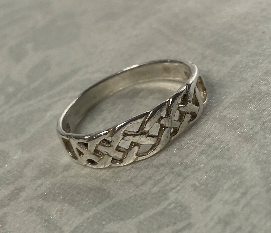 Sterling Silver 925 Celtic Knott Design Band Ring Size 7.75 Irish Jewelry LCF - Etsy