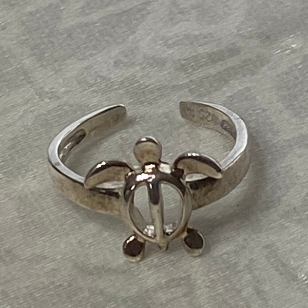 Turtle Toe Ring - Etsy