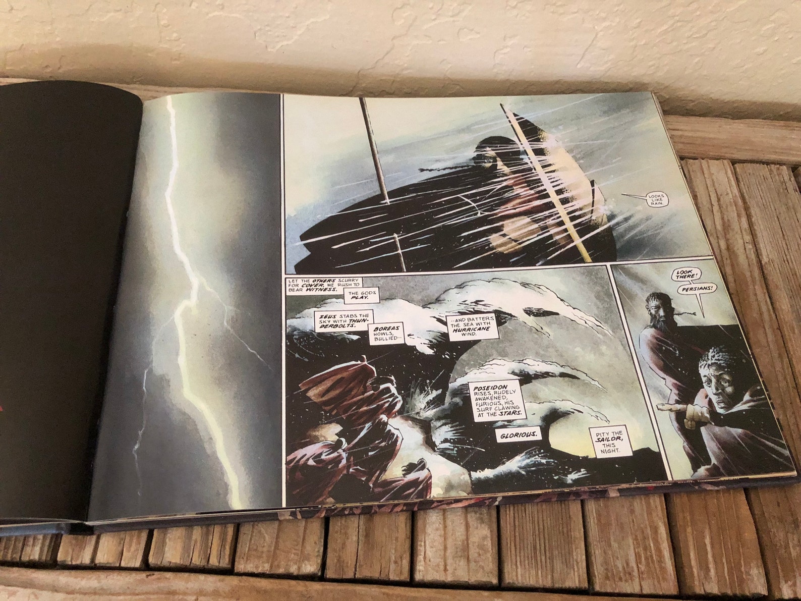 Vintage Book Titled 300 Story and Art by Frank Miller Colors - Etsy