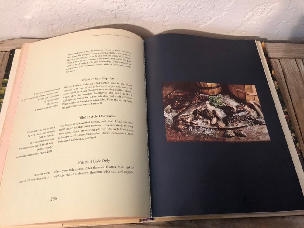 Vintage Book Titled the Four Seasons Cookbook - Etsy