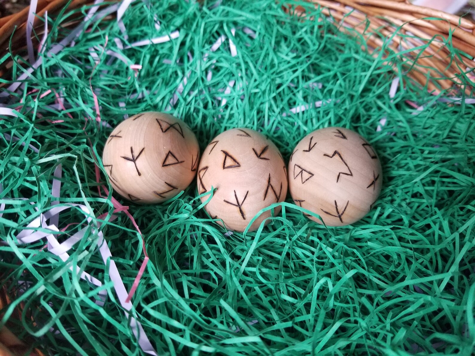 Viking Runes Ostara Easter Egg Wooden Wood - Etsy.de