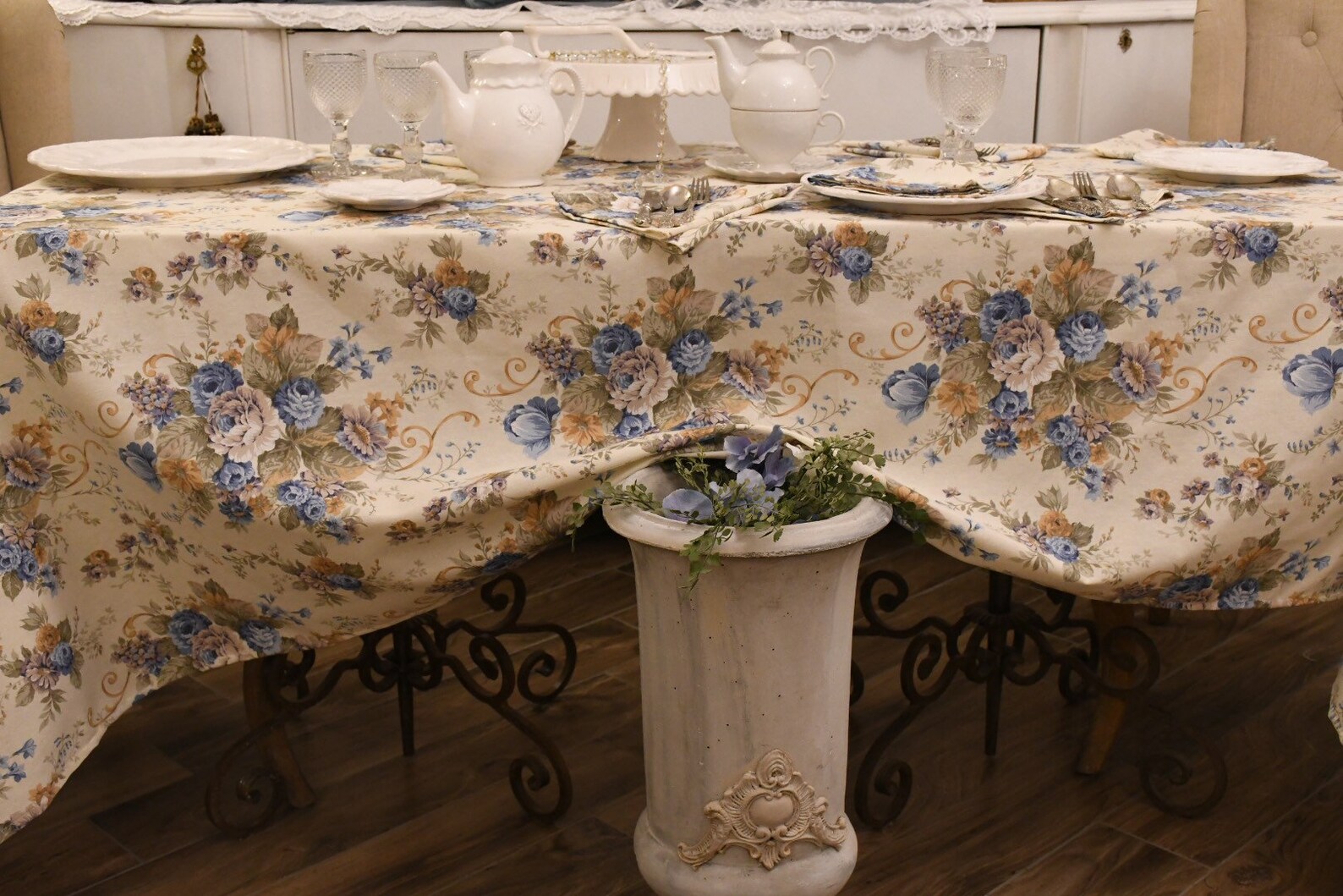 Blue Vintage Rose Tablecloth - Etsy