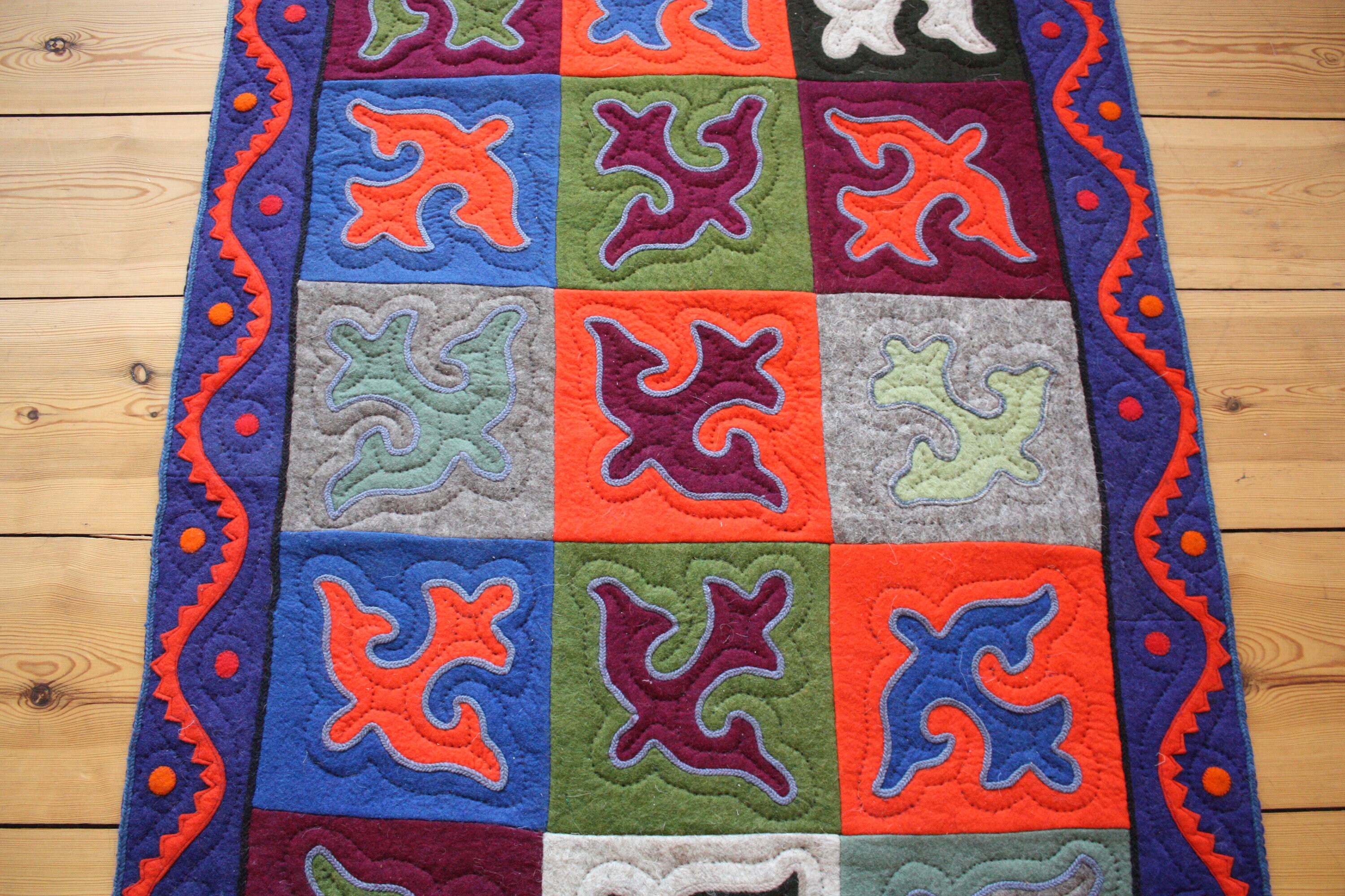 MING KUSH Shyrdak Felt Rug Ca. 90 X 135 Cm - Etsy