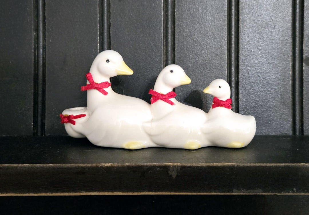 Ducks or Geese in a Row Candle Holder With Red Bows - Etsy