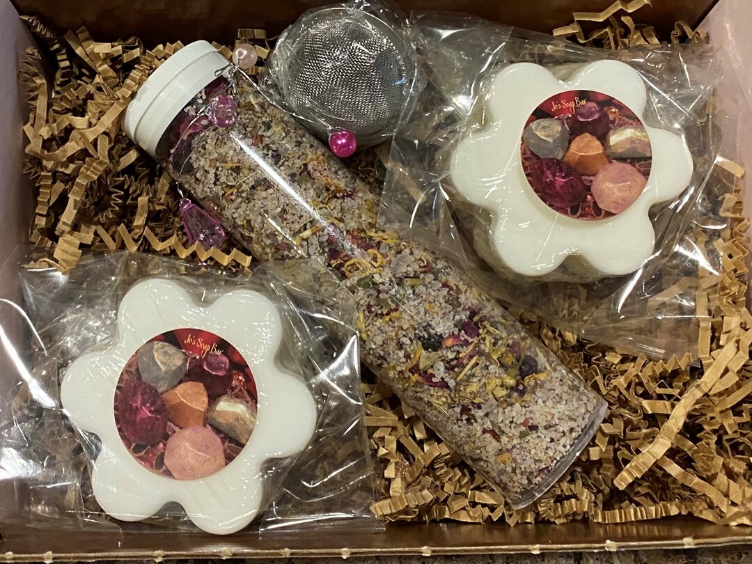 Enchanted Garden Luxury Relaxing Bath Tea Set With Mesh Tea Ball, Bath ...