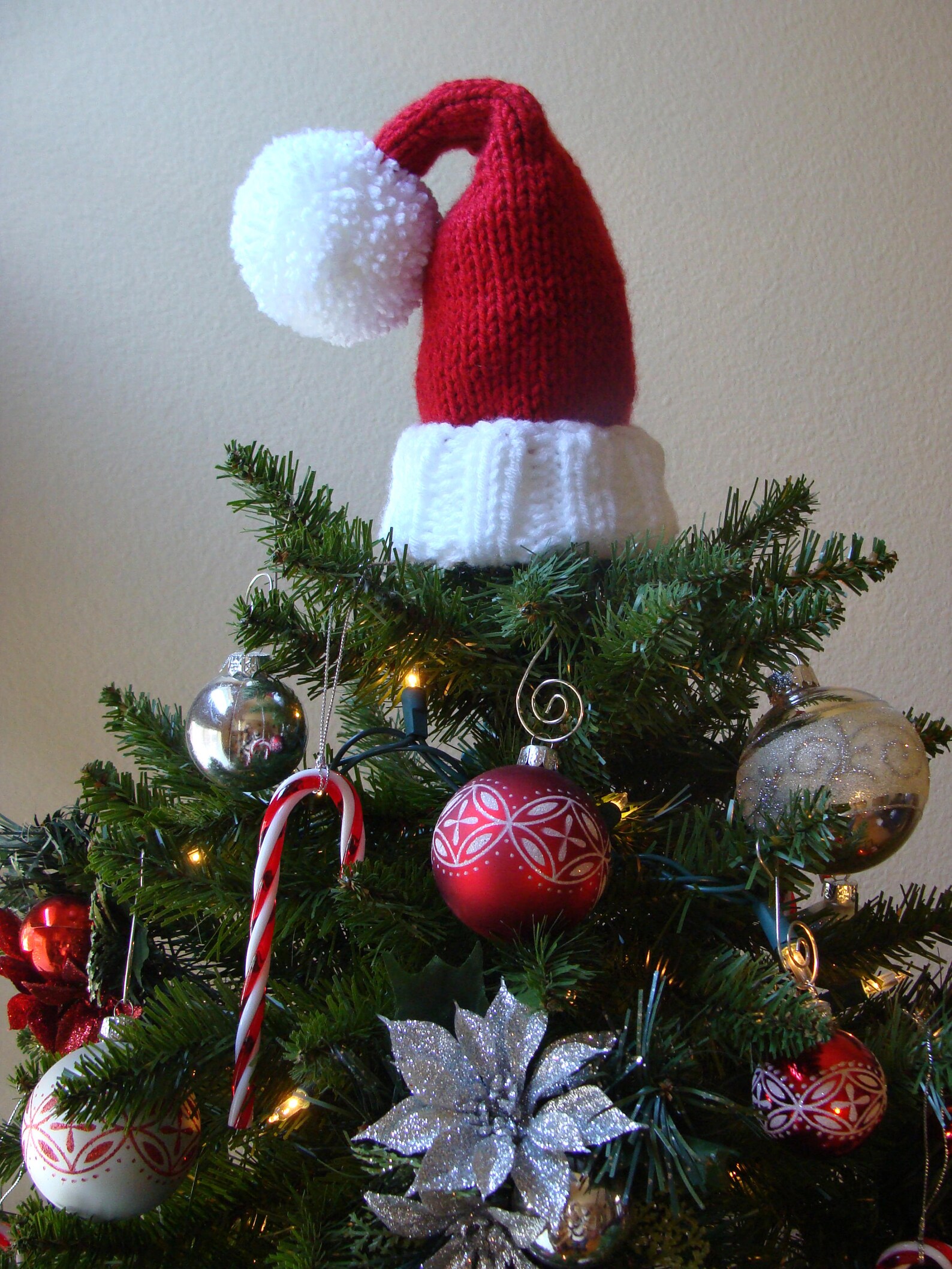 DIY Knitting PATTERN 199: Santa Hat Tree Topper Pattern | Etsy
