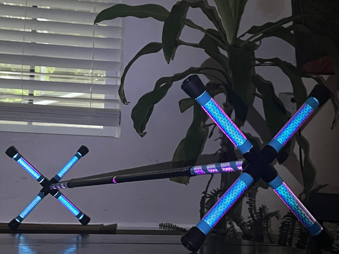 The "moondancer" - Highly Reflective Color Shifter & Blue Glow Prism ...