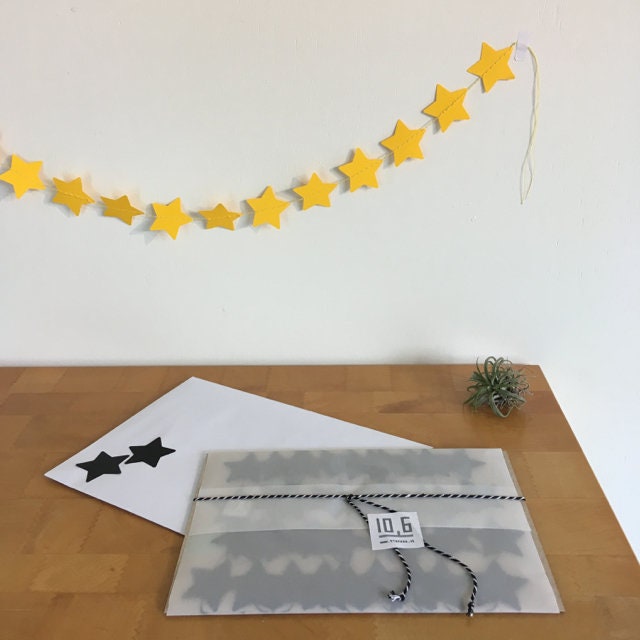 Pendulum Star Black Decoration - Etsy