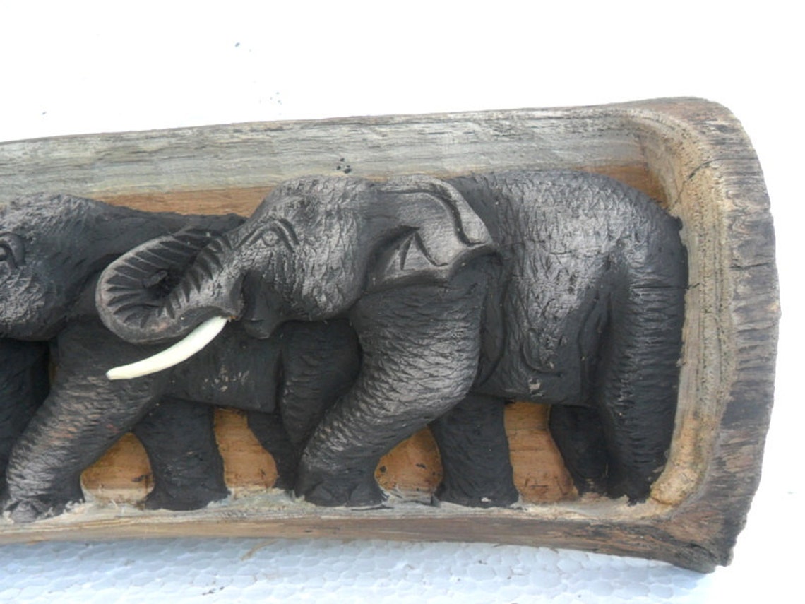 Wood Carving Elephant Hand Carved Sculpture Elephants Natural Tree ...
