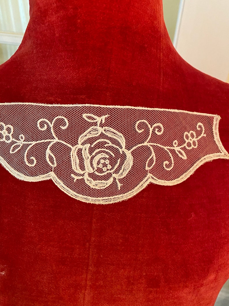 1920s/30s Antique Lace Embroidered Net Inset/collar Piece - Etsy