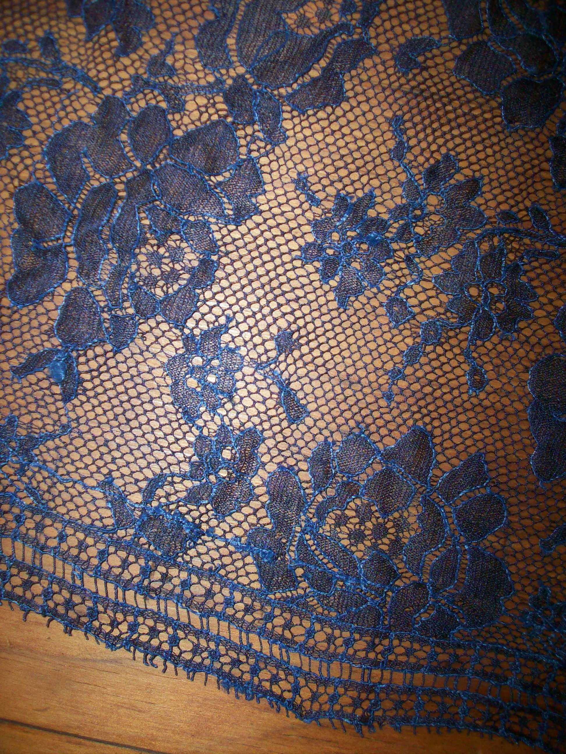 Vintage French Lace Beautiful Pattern of Roses Rich Navy Chantilly Lace ...