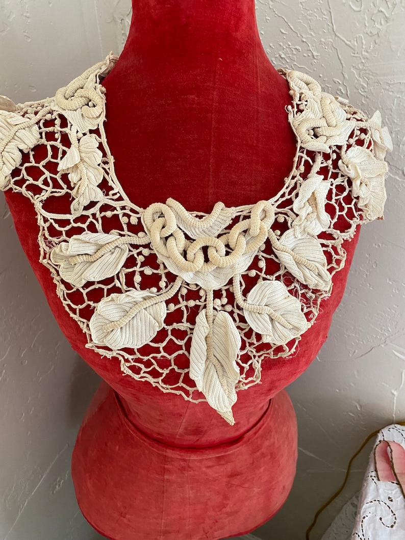 Spectacular Antique lace collar hand done Irish lace 1800s | Etsy
