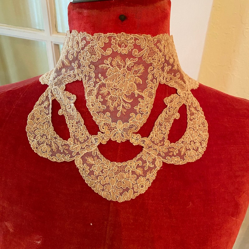 Antique Lace Collar - Etsy