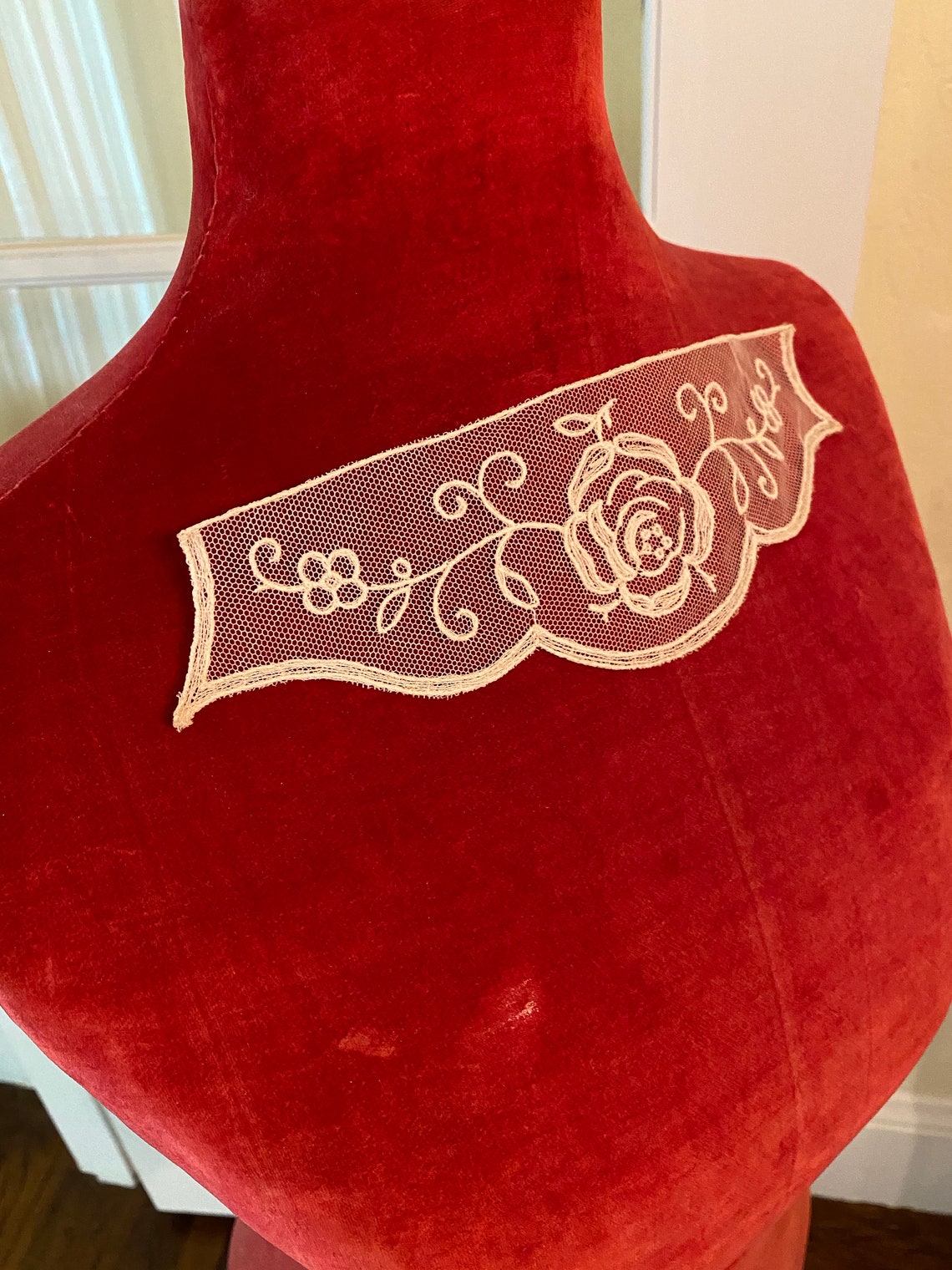 1920s/30s Antique Lace Embroidered Net Inset/collar Piece - Etsy