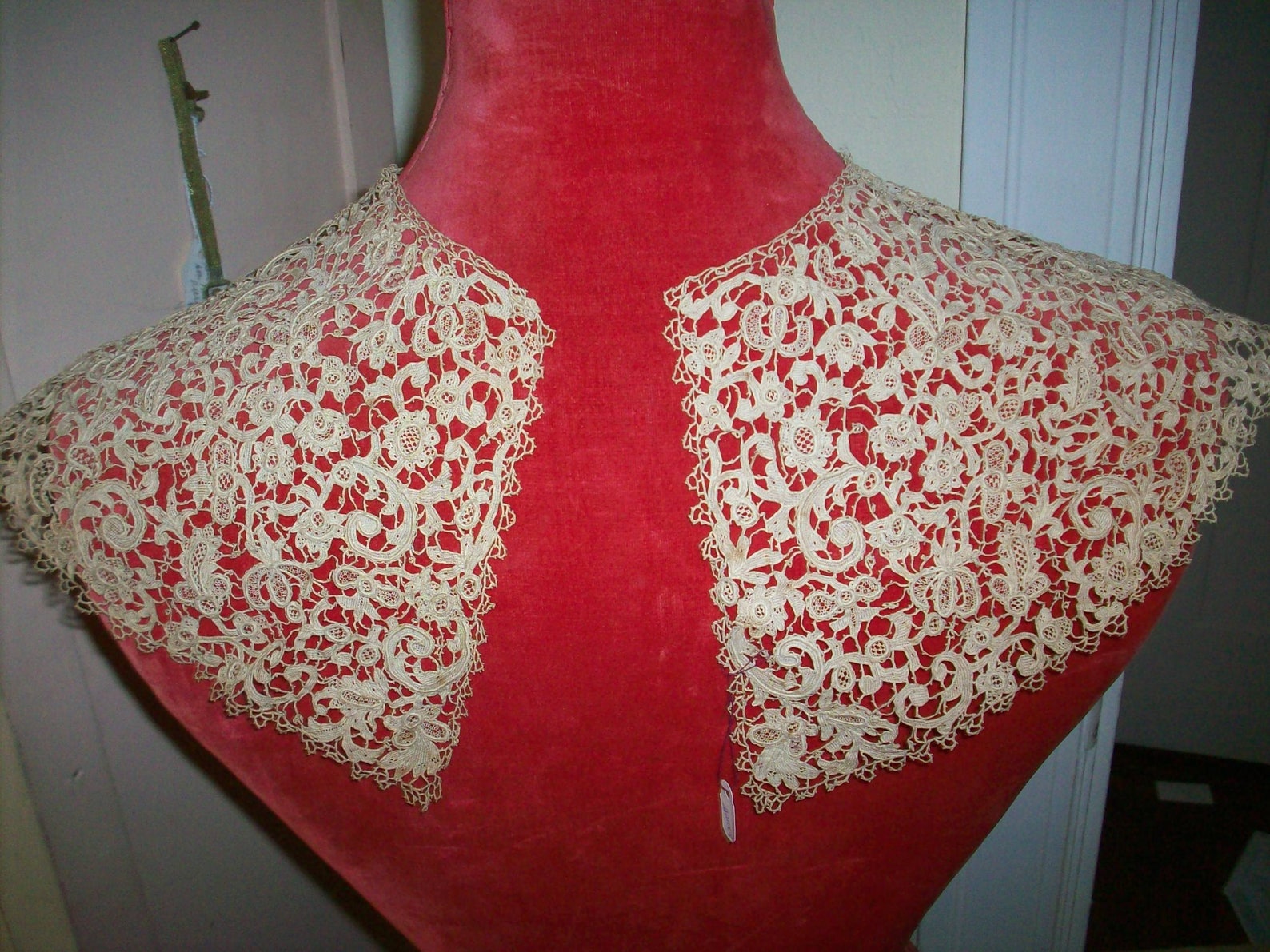 Spectacular Antique Lace Collar 1700s Antique Lace | Etsy