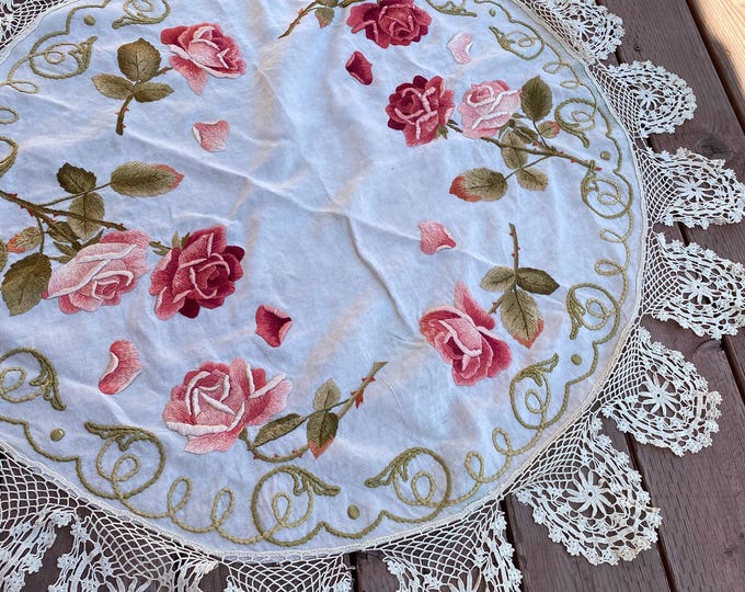Divine Roses Hand Done Linen Round Tablecloth Antique With Lace - Etsy