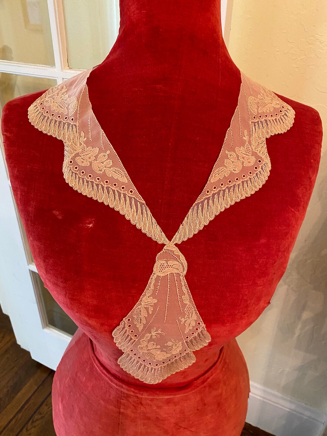 Antique Lace Collar Pink Silk With Embroidery - Etsy