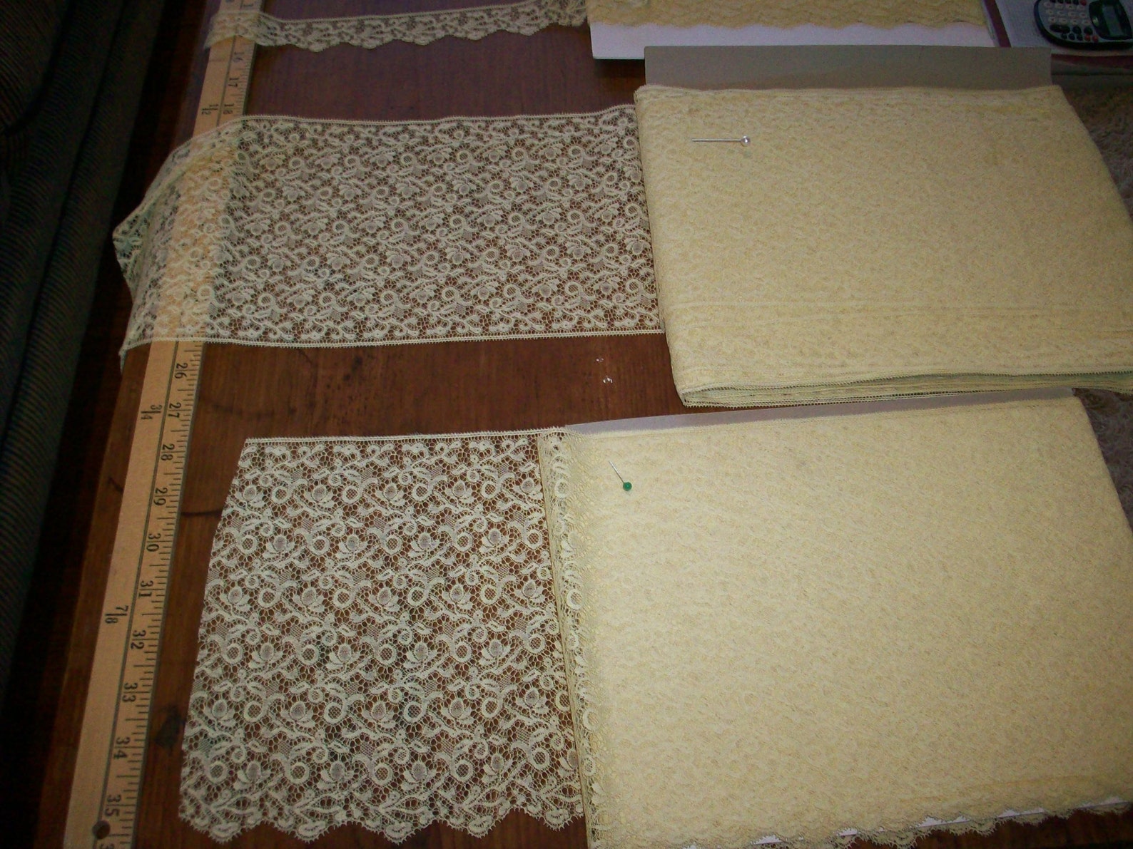 Exquisite Antique Very Fine Cotton Lace Beautiful Pattern Butter Cream ...