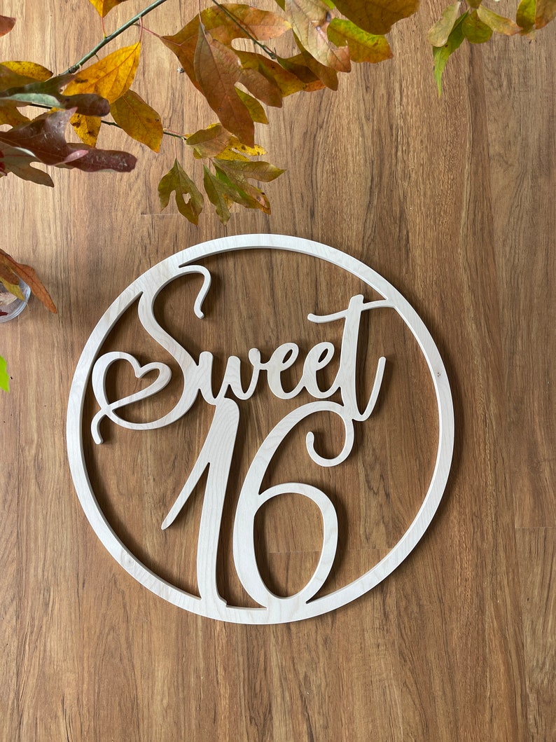 Sweet 16 Party Backdrop Sign - Backdrop Decoration Wooden Wall Circle ...