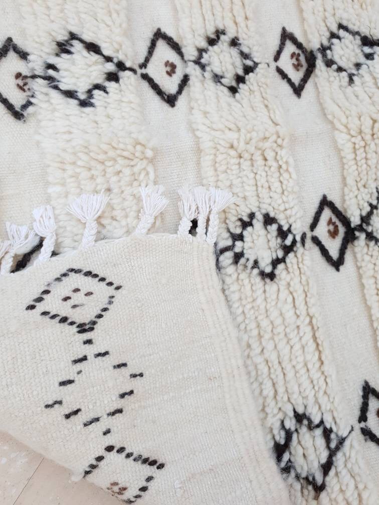 Moroccan Rug fine unique Berber wool rug bedroom rug living | Etsy