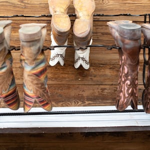 Horseshoe Boot Rack - Boot Rack- Six Pairs of Boots - Horseshoe Art ...