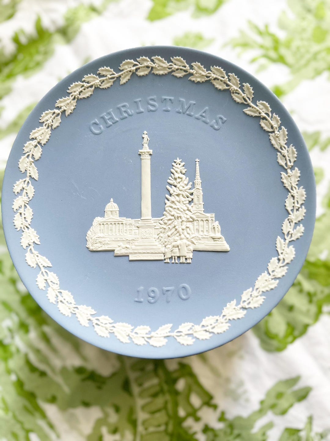 Jasperware Christmas Plates, Numerous Years - Etsy