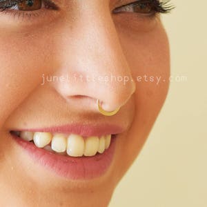 Snug Fitting Nose Ring Hoop Septum Tight 18g Hammered Hoop Gold Silver ...