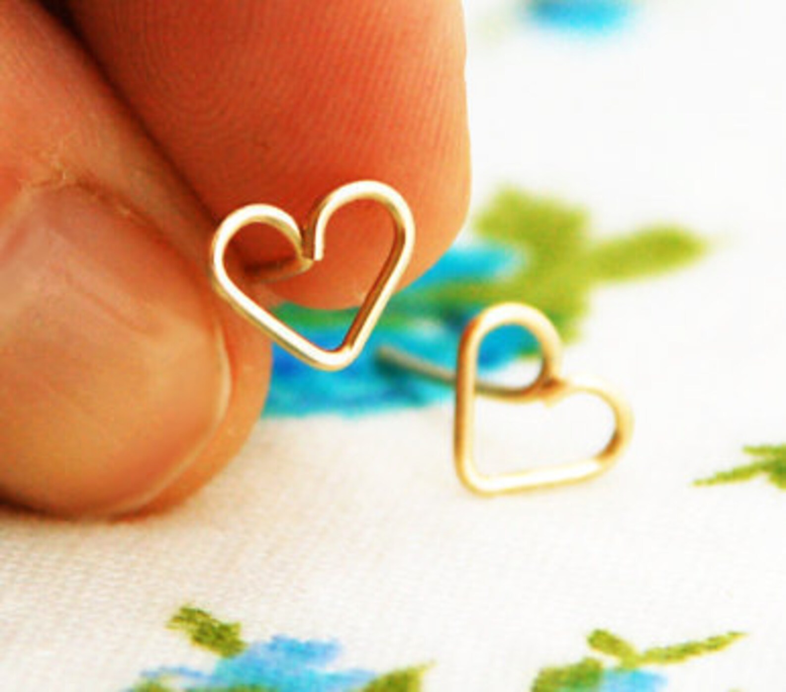 Tiny Heart Gold Earrings Small Heart Stud Earrings Small - Etsy
