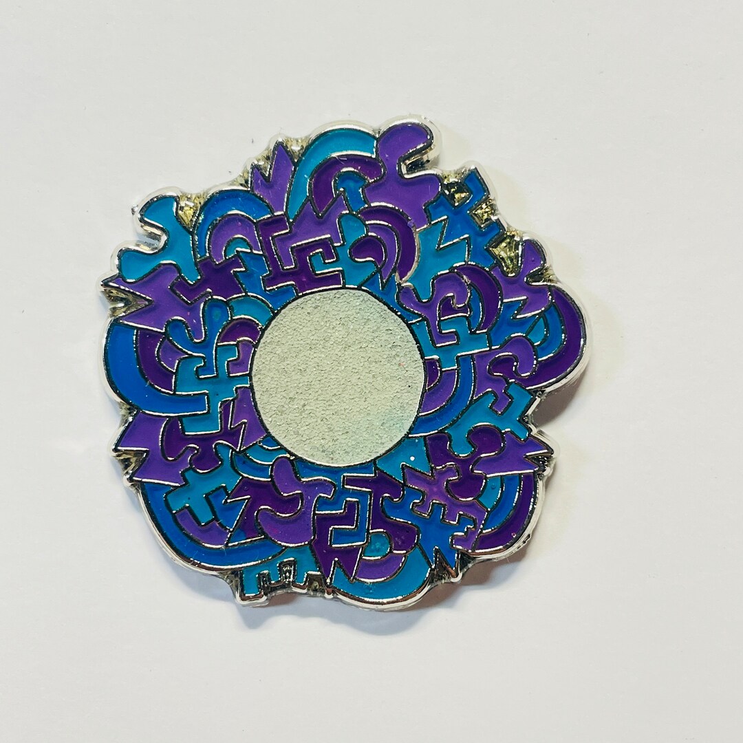 Olorg Pin by Lateral Designs - Etsy