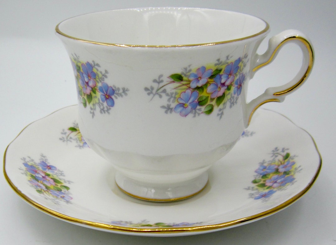 Queen Anne Bone China Teacup and Saucer (8563) - Lavender Flowers ...