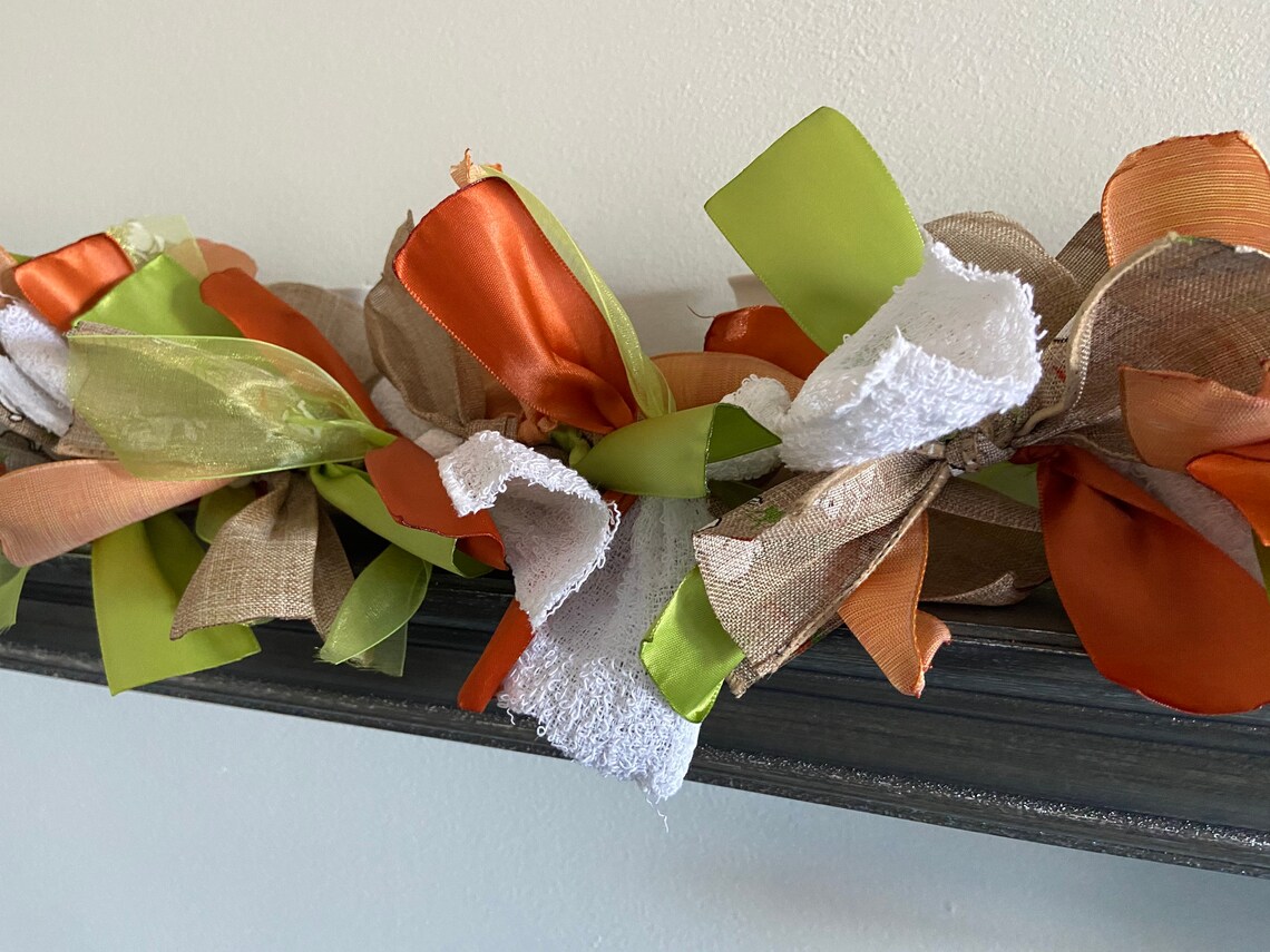 Easter mantle decor rustic Easter garland primitive Easter | Etsy