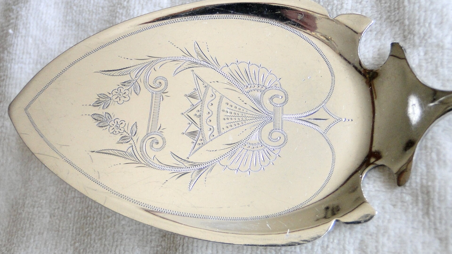 Antique Derby Silver Co Bouquet Pattern Silver-plated Pie-dessert ...