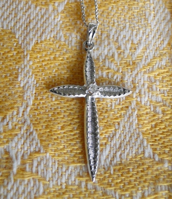 Old 14K White Gold Art Deco CROSS with Center Diamond on 18 | Etsy