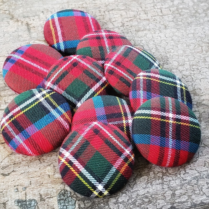 Plaid Buttons - Etsy