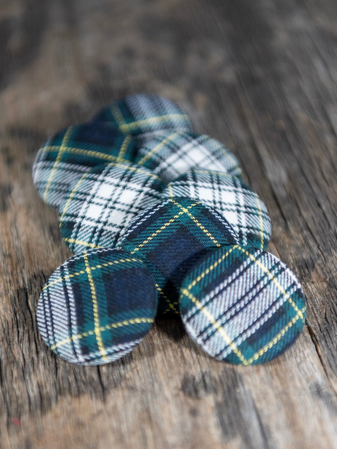 Dress Gordon Tartan Plaid Sewing Buttons: 10-piece Set for Crafts ...