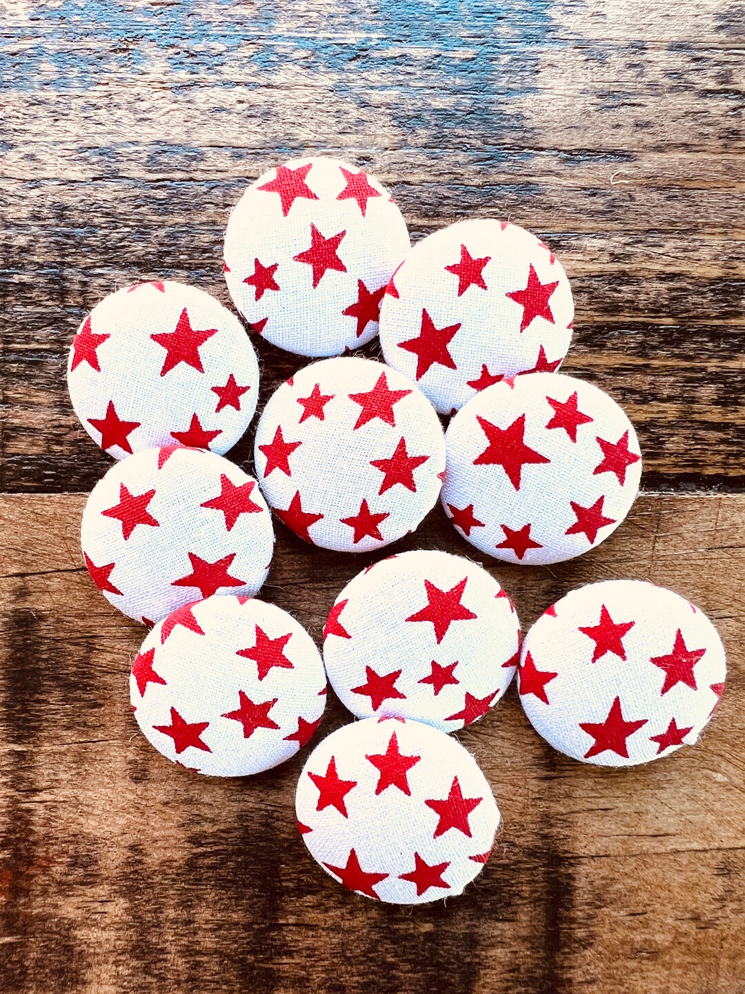 Patriotic Red Star Buttons for DIY Crafts, Sewing Projects, and ...