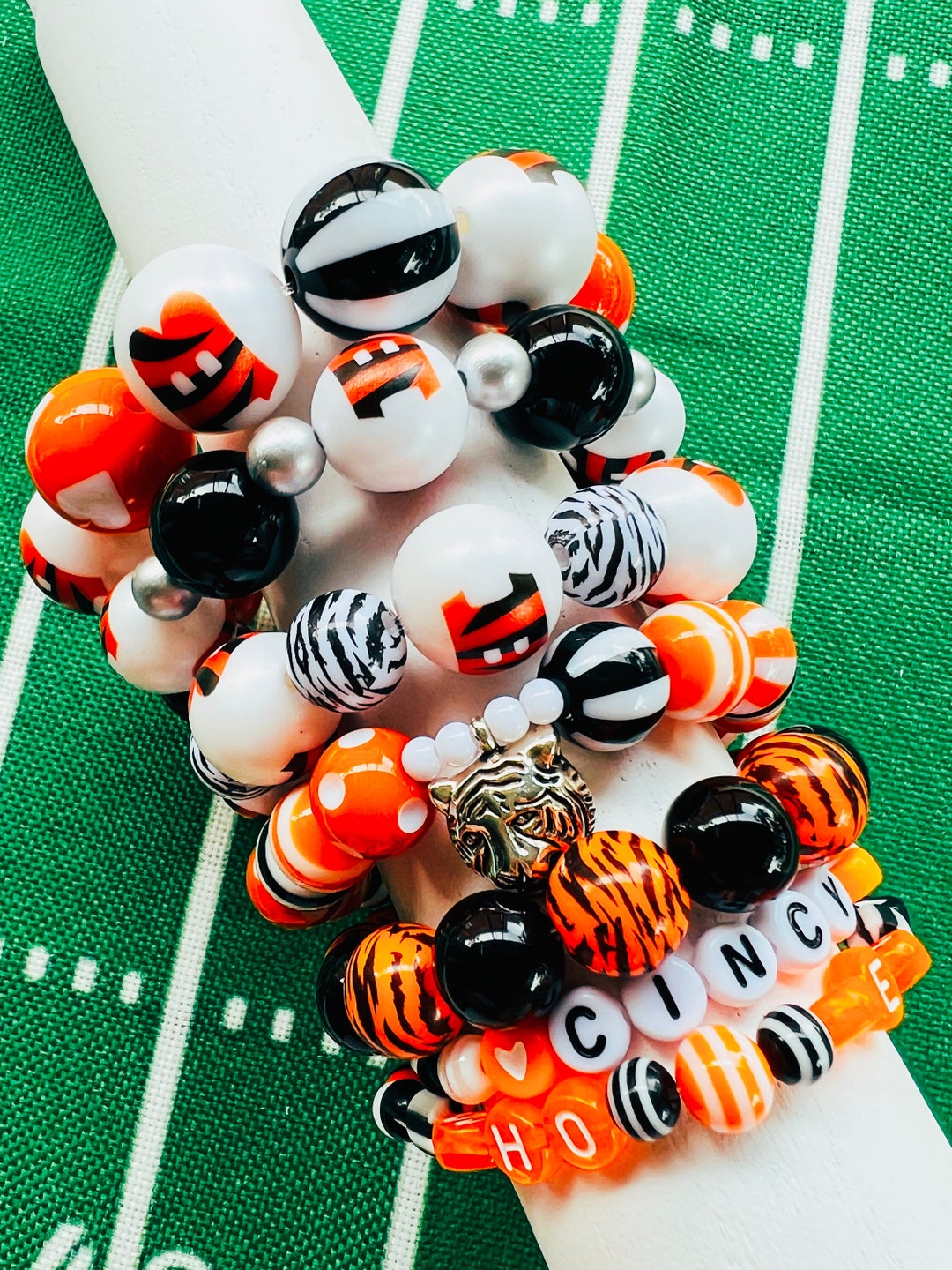 Cincinnati Bengal Tiger Themed 7-piece Beaded Friendship Bracelet Set ...