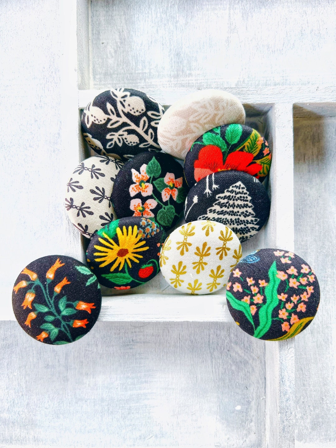 Flower Boho Button Lots, Large Craft Buttons, Button Sewing Accessories ...